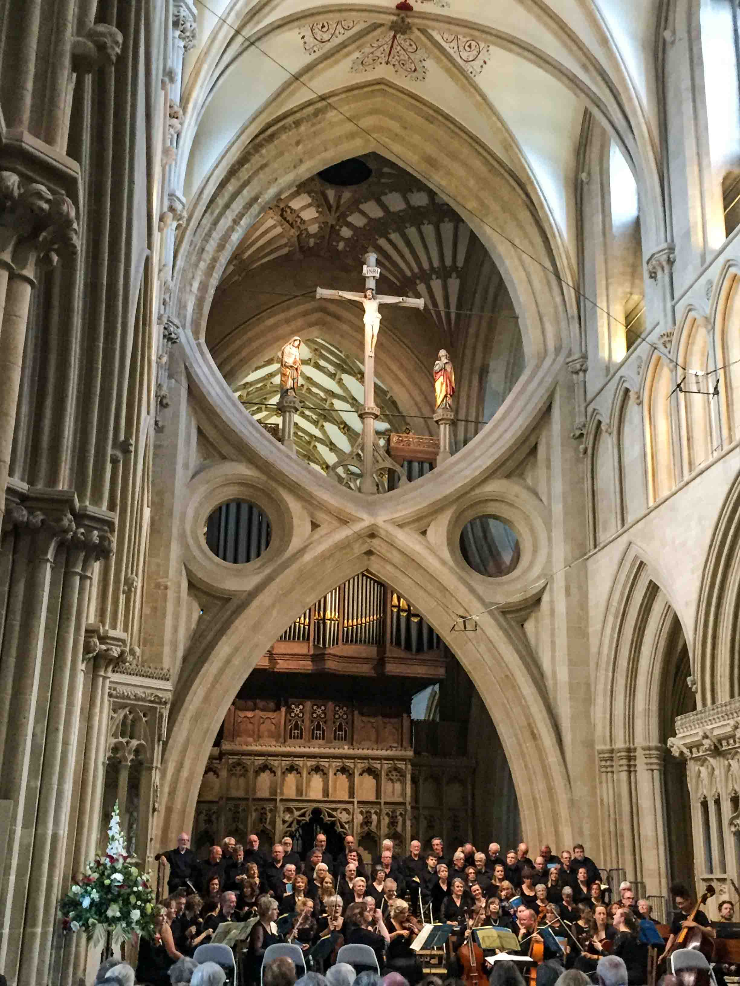Joy, Music & Scissor Arches at Wells Cathedral | Exploring Building History