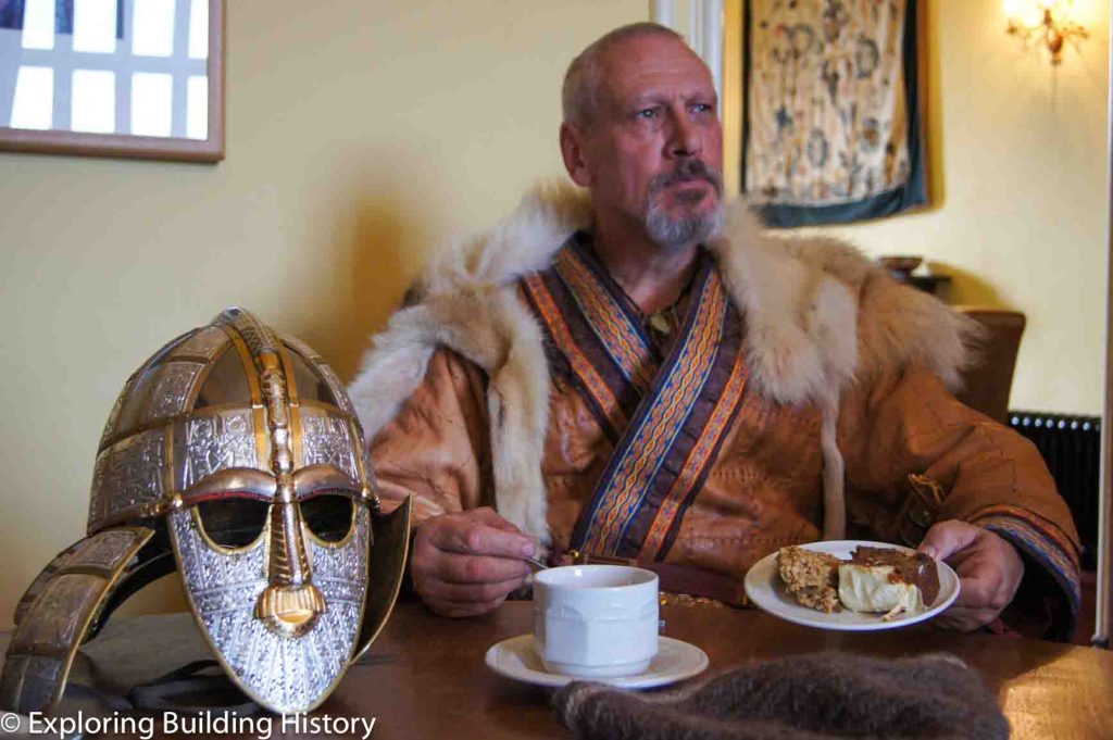 DILLINGTON HOUSE: Interiors & When King Raedwald Came to Tea ...